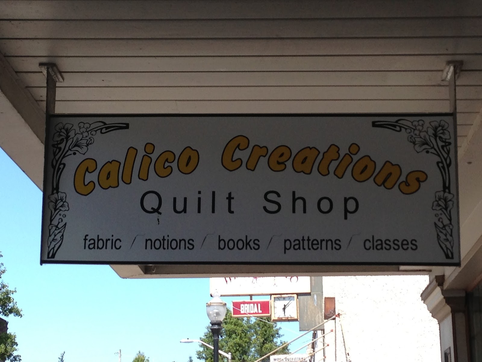 The Whole Quilt & Caboodle: Washington Shops and a couple of Projects