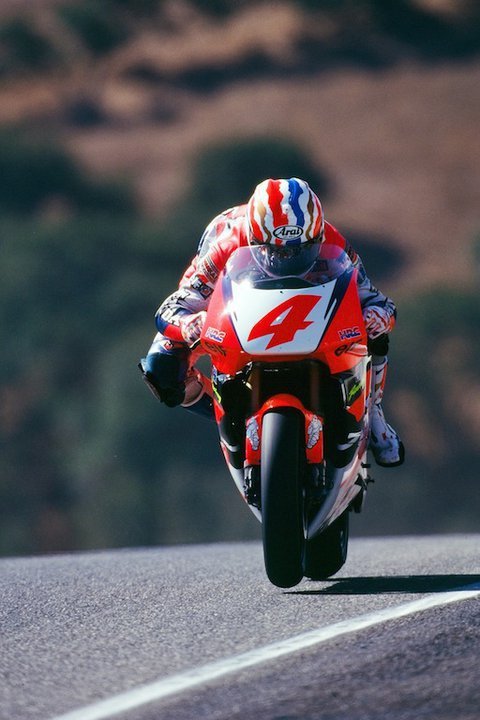 Racing Cafè: Photo #372 - Mick Doohan 1994