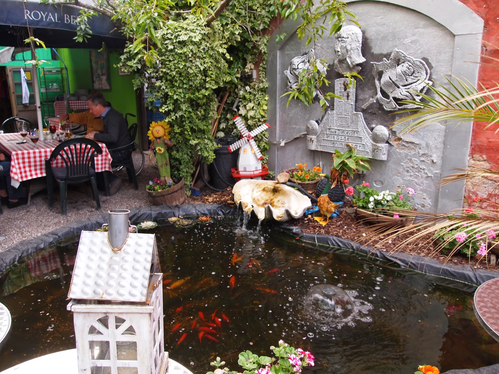 Springvand i København: Tove Ditlevsens Mindehave på Enghavevej