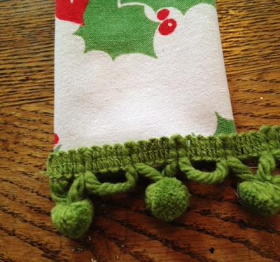 KayteeJanes House: Scarf from a Vintage Tablecloth