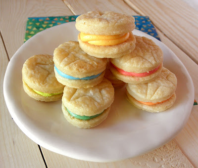 Food Pusher: Swedish Cream Cookies