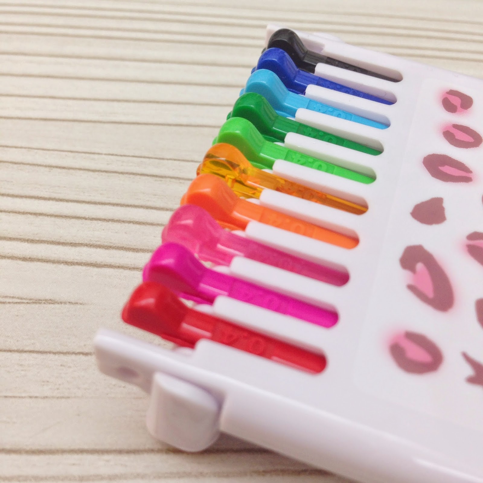 Happiness is Scrappy: Random⎪I Am A Prima Girl (again) + Rainbow In My ...