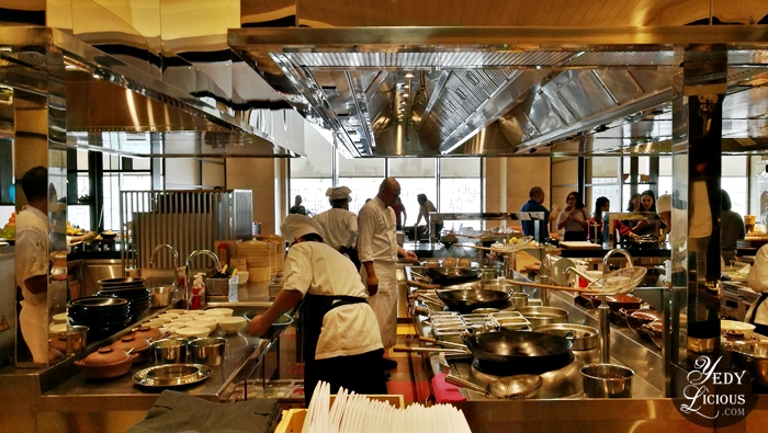 The Grand Kitchen Buffet at The Grand Hyatt Hotel Manila | YedyLicious ...