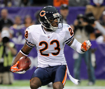 Megan Rossee: Devin Hester Profile and Pictures 2012