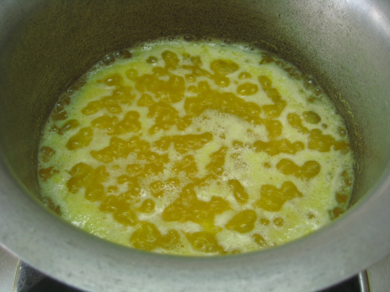 madhuri's kitchen: homemade ghee/desi ghee at home