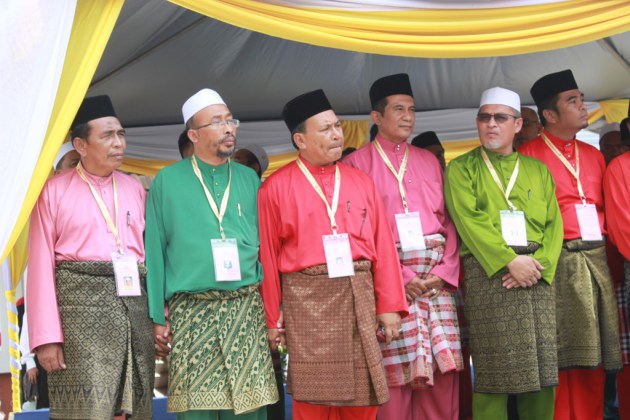 Wak Long@Man: Satu Undi Satu ibadah adalah moto kempen calon Bebas ...