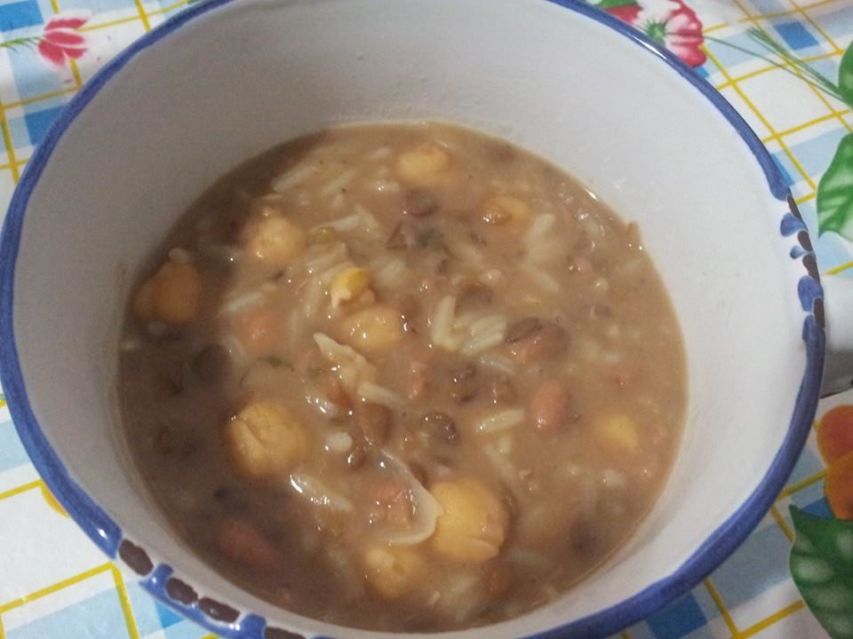 Fácil, saudável e gostoso: Sopa árabe de grãos