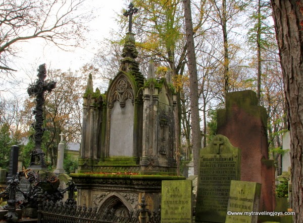 All Saints’ Day at Powązki: Warsaw’s Oldest Cemetery ~ My Traveling Joys
