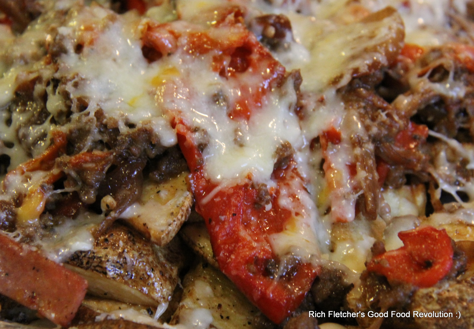 Rich Fletcher's Good Food & Photography: Chili Beef Loaded Poutine