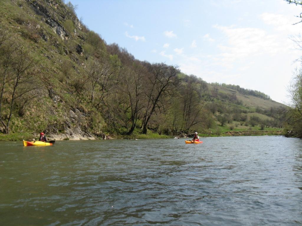 Cu caiacul în Cheile Lăpuşului – 51 km, ep. 2 – Romania vazuta din caiac
