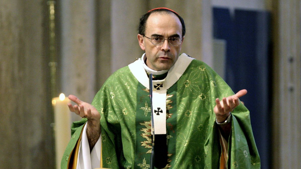 Rosa Rubicondior: Catholic Abuse News - Another Day, Another Cardinal