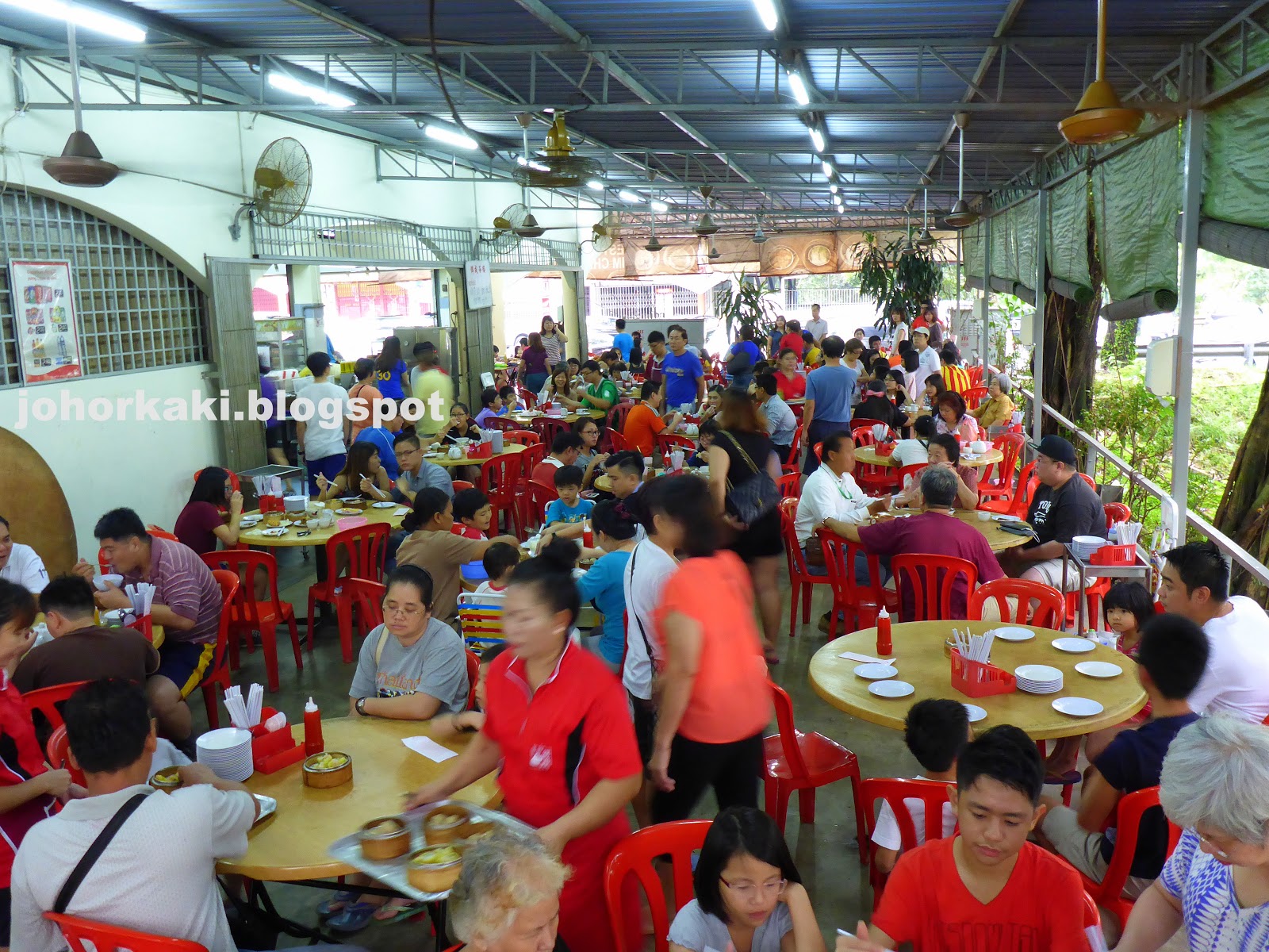 Most Popular Kopitiam Dim Sum in Johor • Gim Cheng in Taman Daya since ...