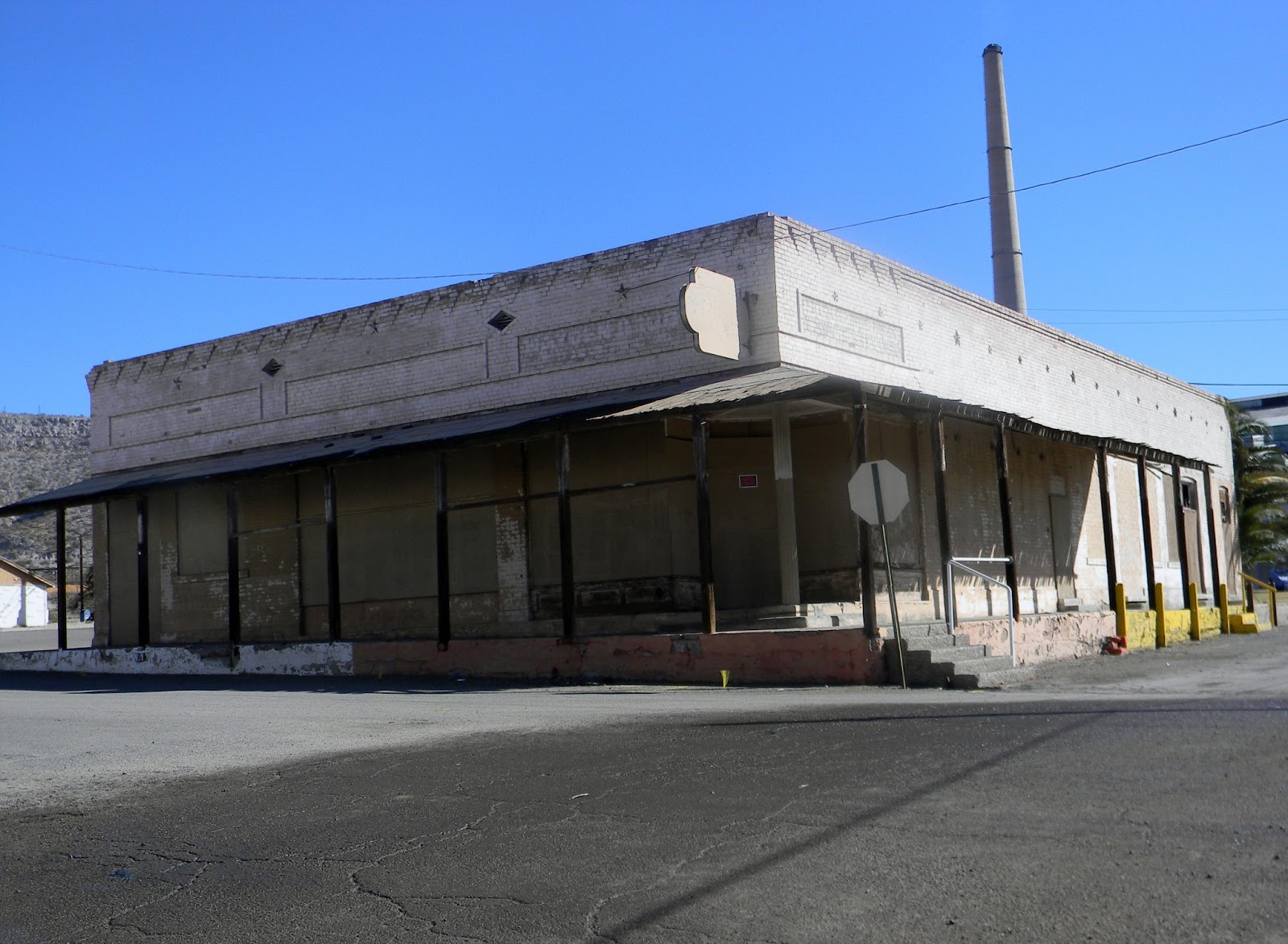 Abandoned Shop or Restaurant