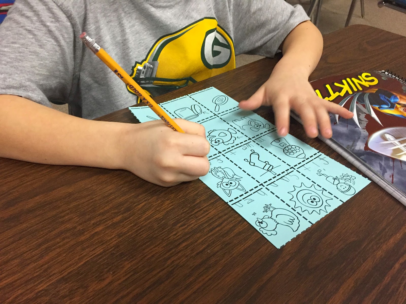 Firstie Favorites: Interactive Notebooks for Guided Reading
