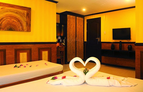 Tuggy's Travel: Red Coco Inn De Boracay