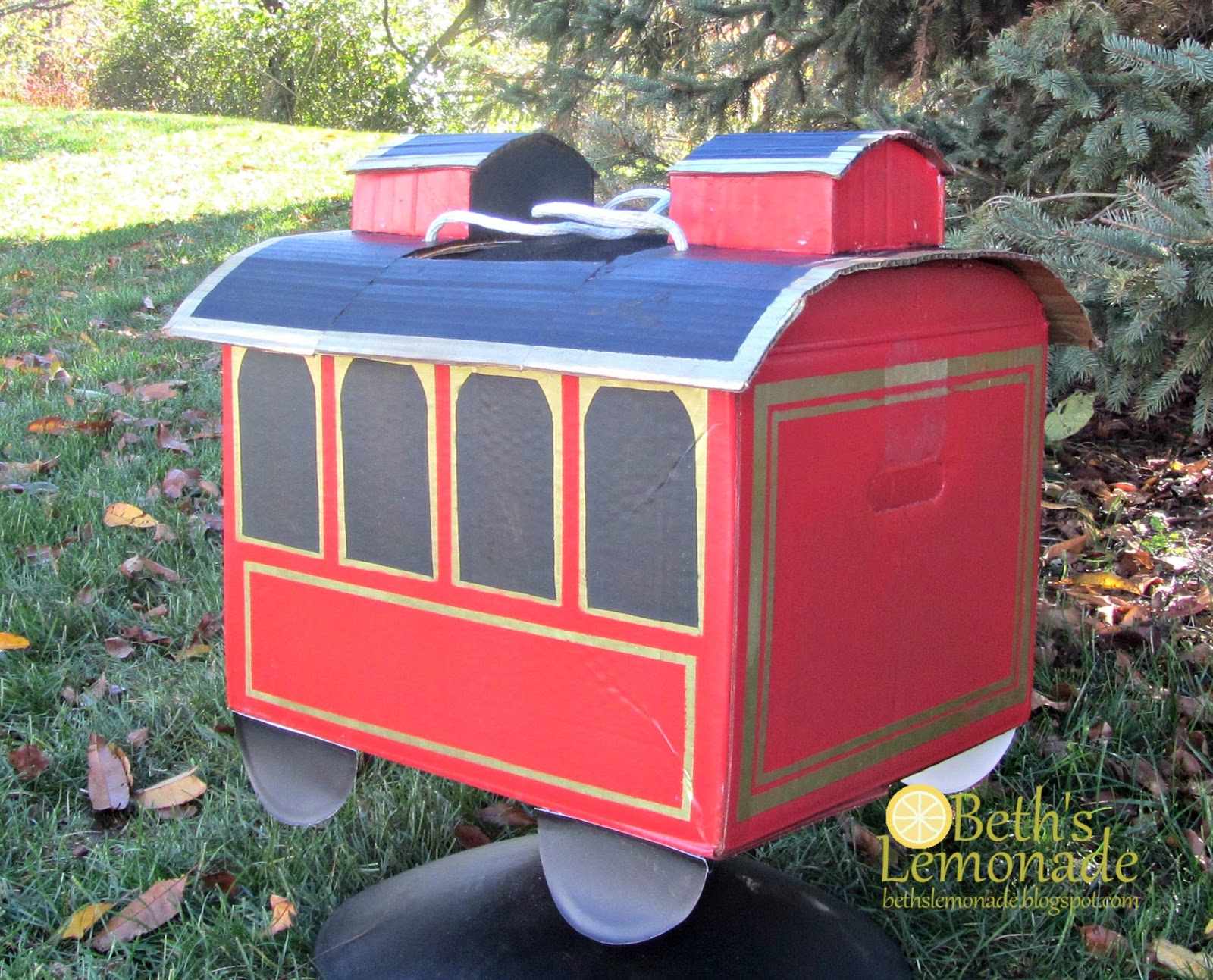 Beth's Lemonade: Toddler Train: Car from a Diaper Box