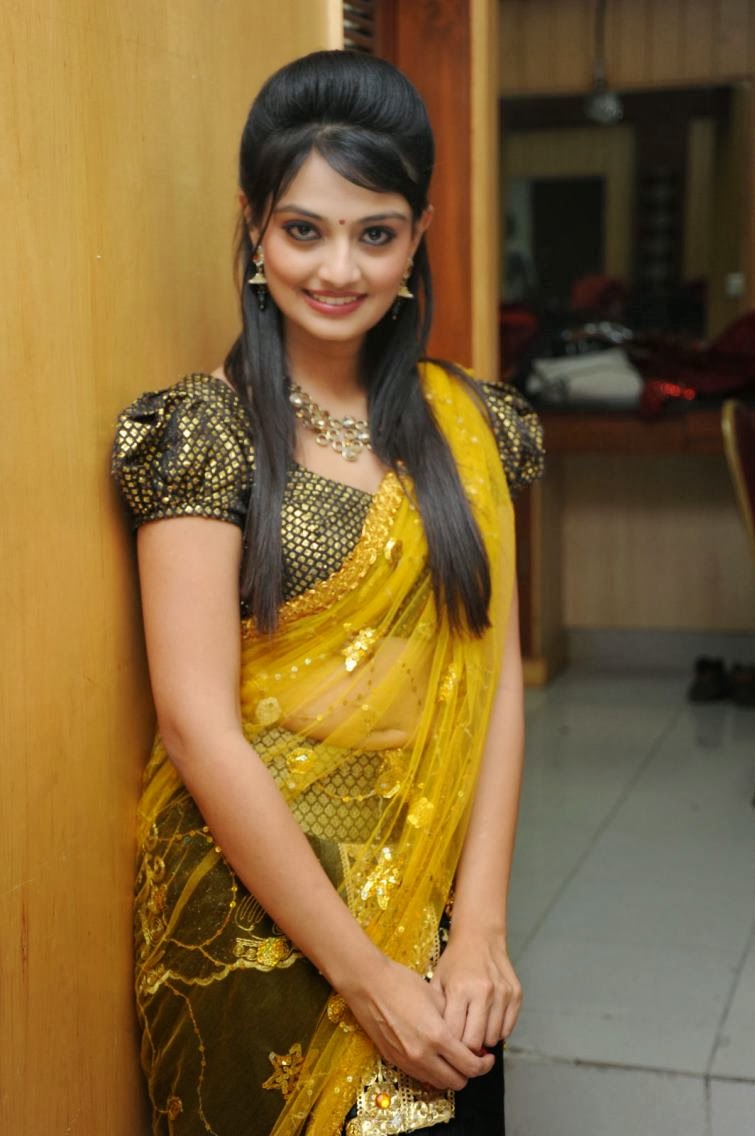 Nikitha Narayana Gorgeous Candid Pics in yellow Half saree From audio ...