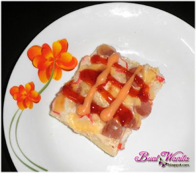 Resepi Roti Pizza Sos Putih Dengan Sosej Crab - Buat Wanita