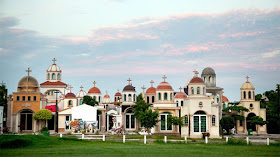 Borderland Beat: Chapo Guzman sends flowers to Jardines de Humaya cemetery