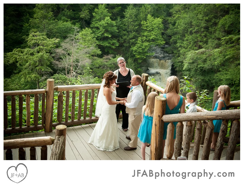 JF + AB Photography Blog: Sabrina and Anthony's wedding at Bushkill Falls