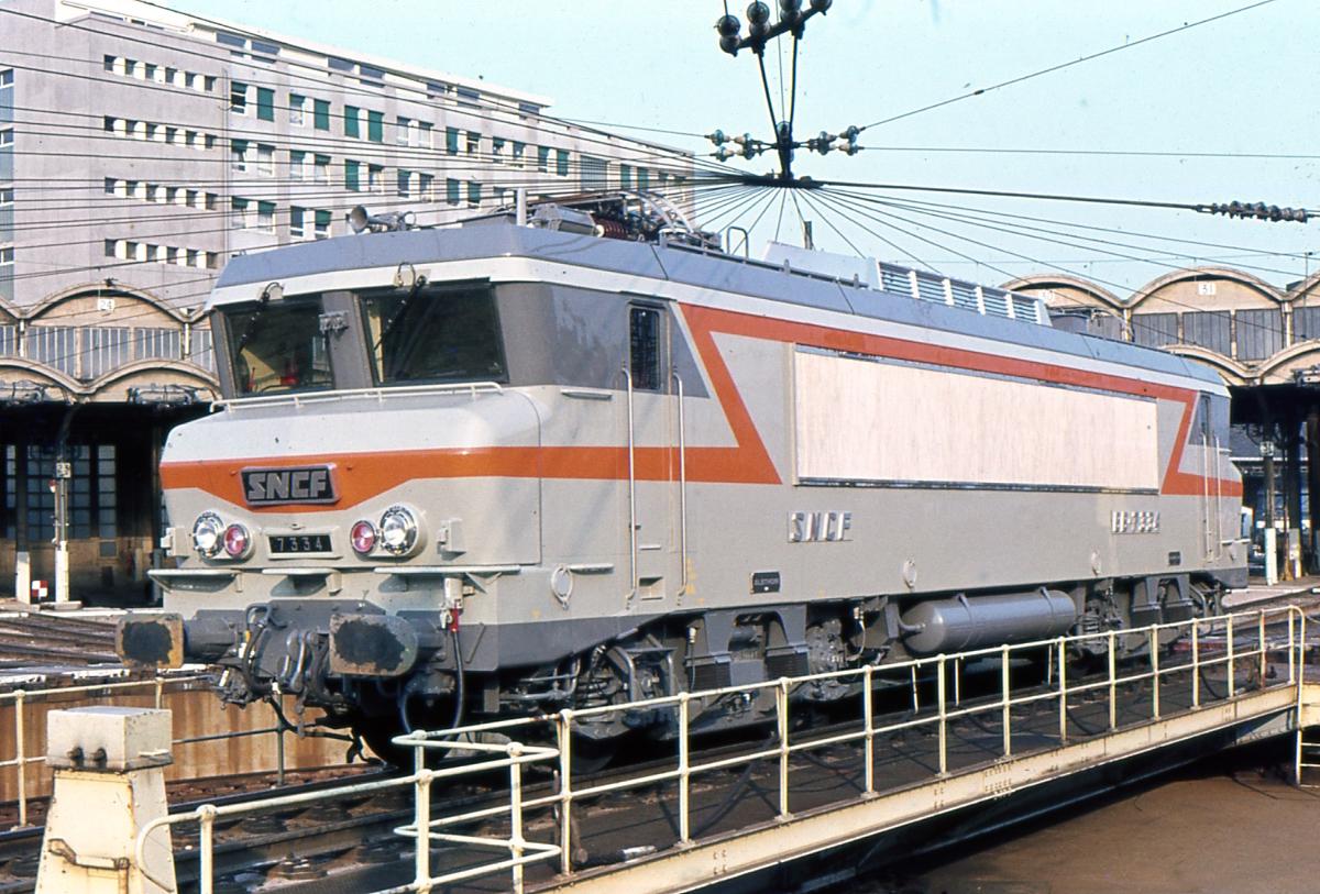 LA PASSION DU TRAIN: BB-8100