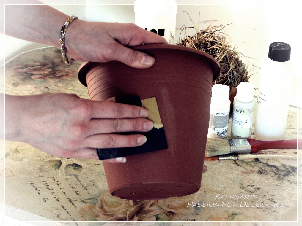 Selenarte - Passion For Decoupage: Summer DIY - Plastic Pot Tutorial ...