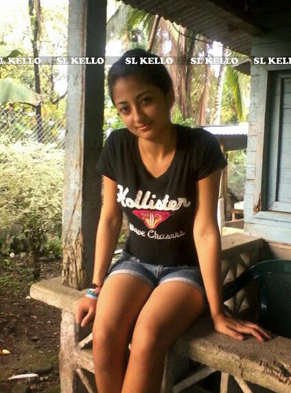 ලංකාවේ සෙක්ස් කෙල්ලෝ: SL KELLO 01