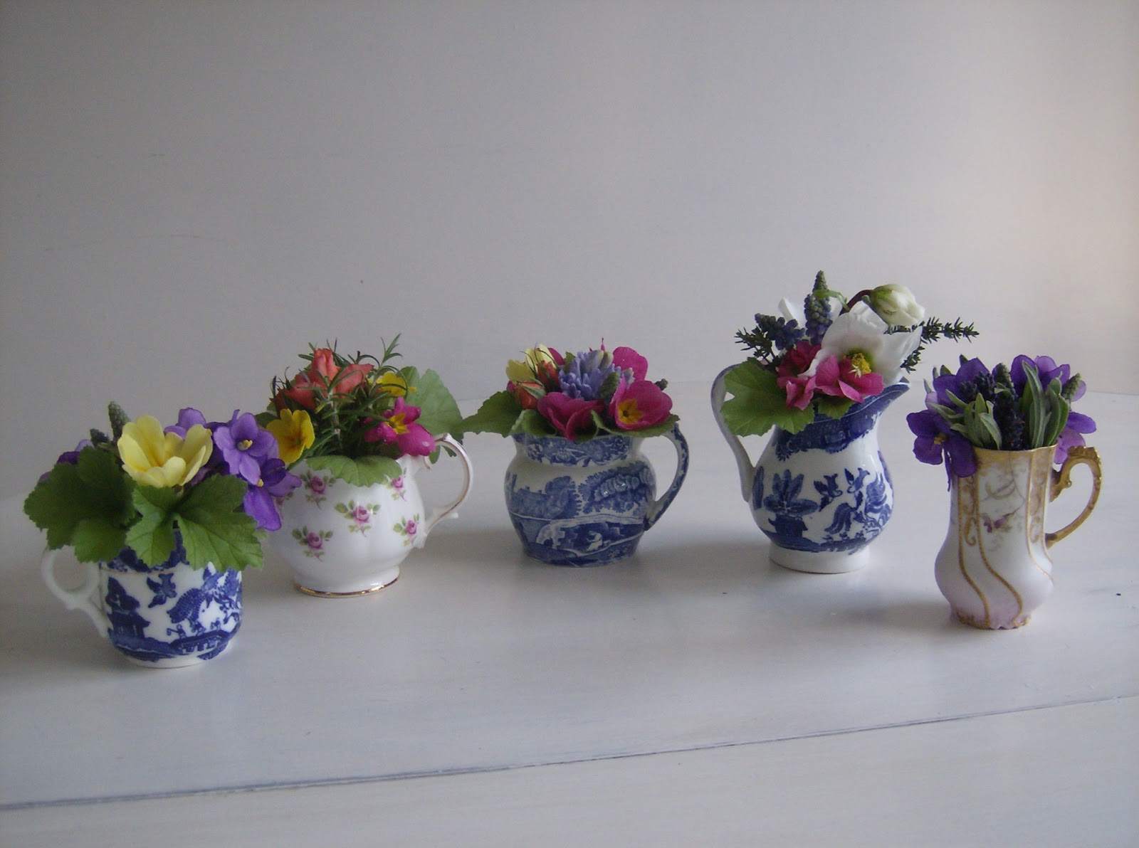 flowers on my table: Tussie Mussie's