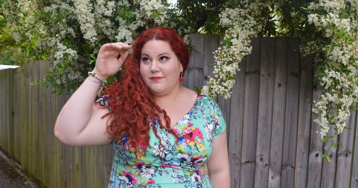 Curves & Curls: Utterly In Love With Ursula: Lady Voluptuous Ursula ...