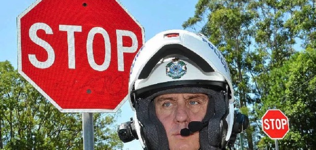Cairns Driving School: HOW CAN I MAKE SURE I COME TO A 'COMPLETE STOP ...