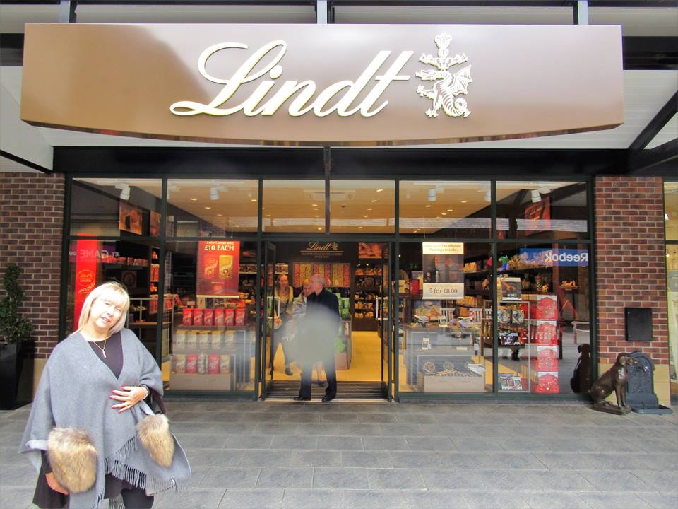 Martin Brookes Oakham: Lindt Chocolate Heaven East Midlands Designer ...