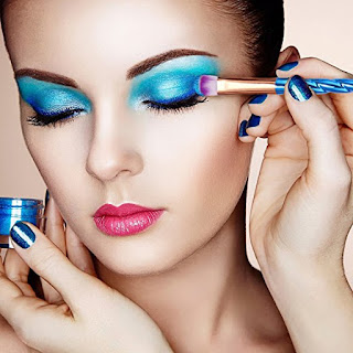 All About Women's Things: Make-Up Tips for Beginners