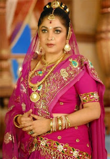 TeluguPatas: Ramya Krishna Sivagami First Look Poster in Bahubali