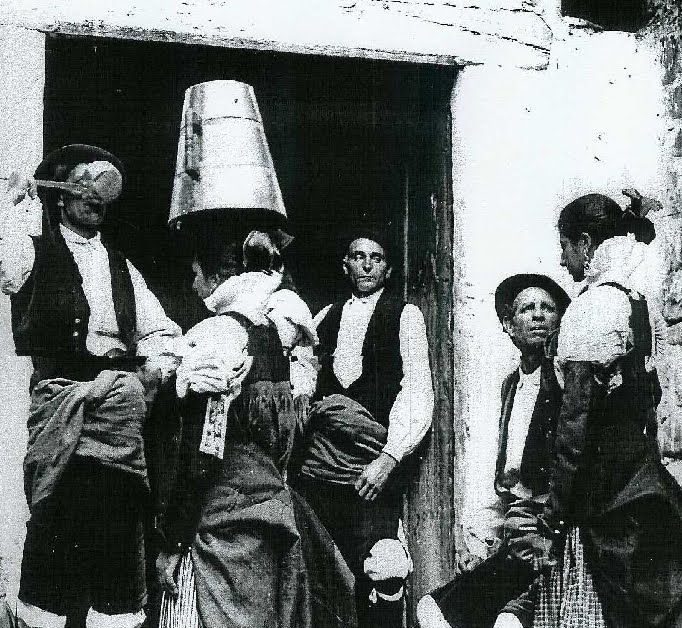 la fabla chesa: Vivindo’n cheso