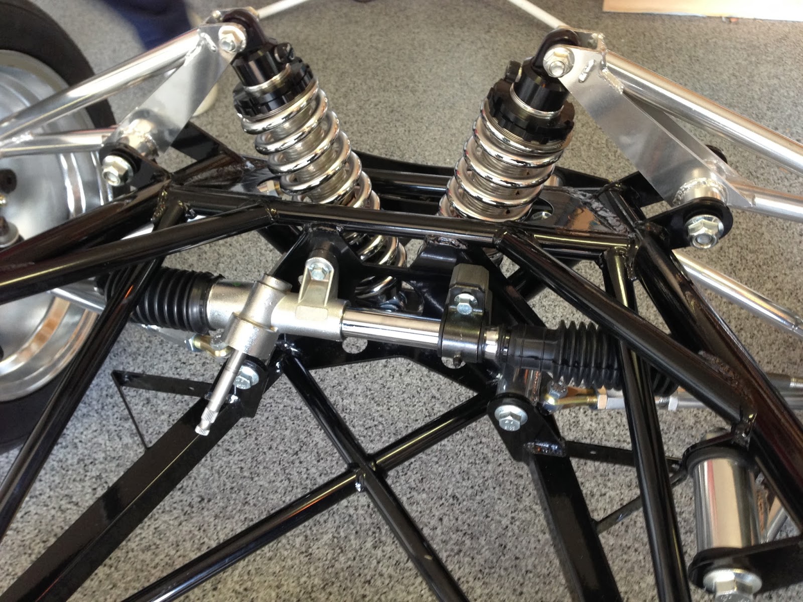 Wayne's 33 Hot Rod build: Installed steering arm today.