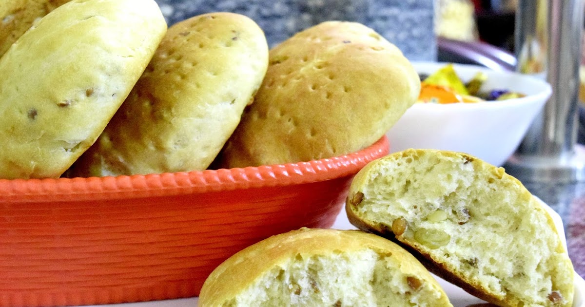 Poorni's Cookbook: Bakarkhani/ Baqerkhani (A basic recipe)