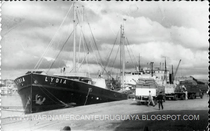 MARINA MERCANTE URUGUAYA: B/T Lydia, Tsakos Industrias Navales