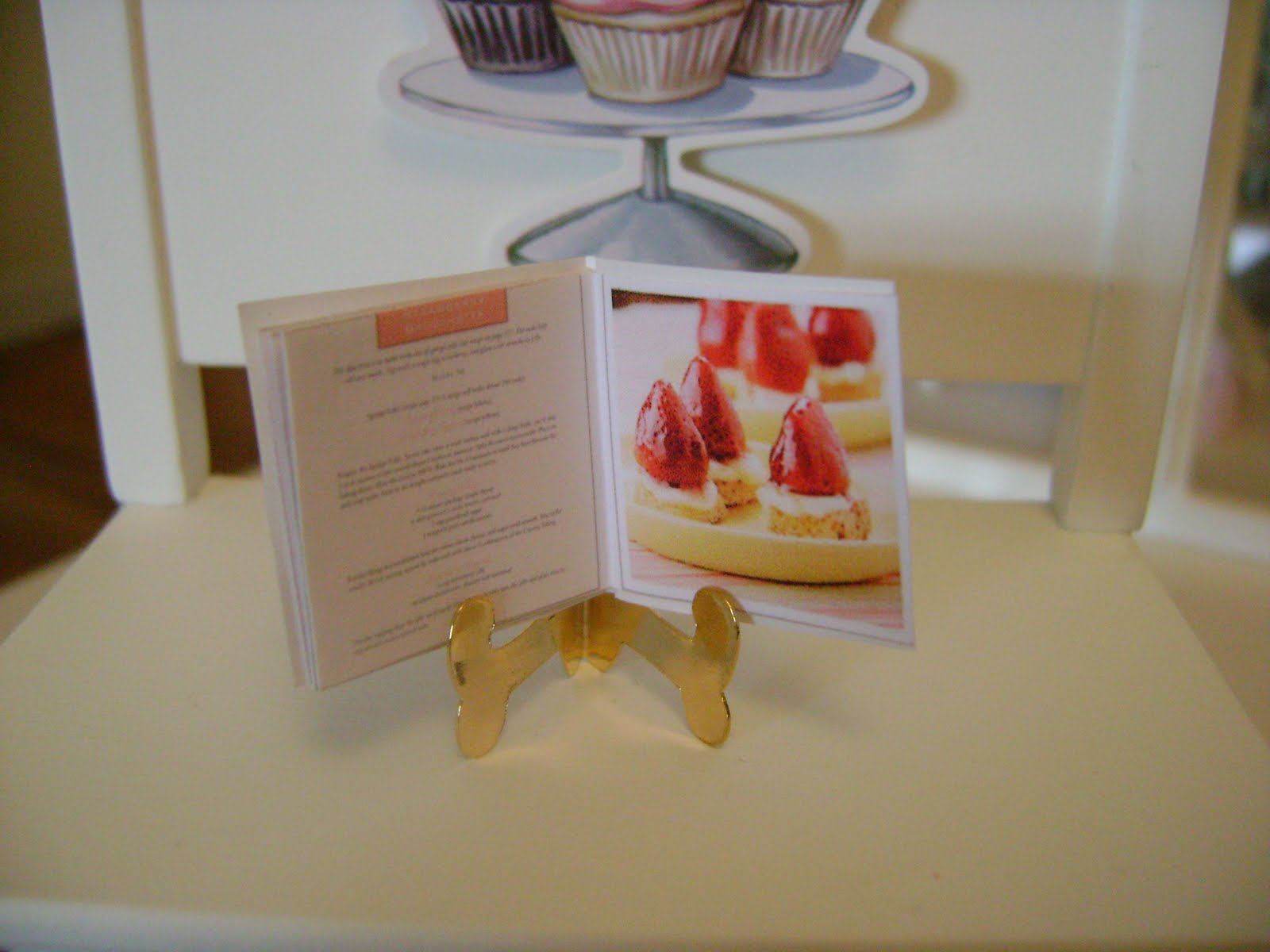 Baking In Miniature: April 2011