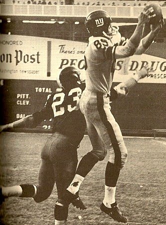 Today in Pro Football History: 1961: Giants Obtain Del Shofner from Rams