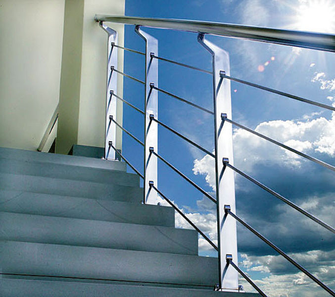 DESIGN OF S.S. GRILL AND RALING