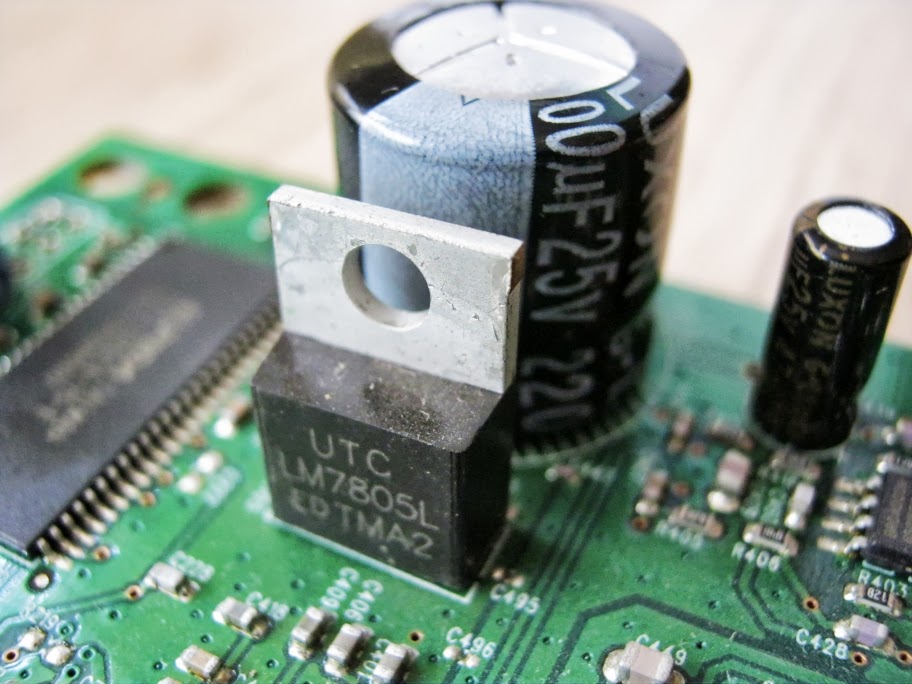 Grant Trebbin: Testing Capacitors From a Dead Modem