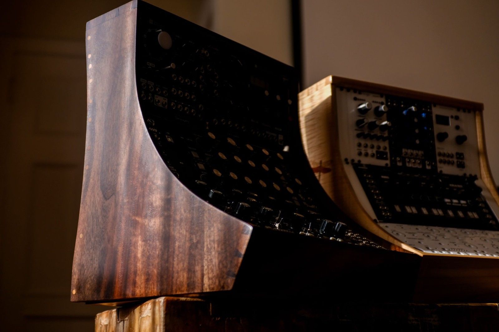 MATRIXSYNTH: Bespoke Eurorack Modular Synthesizer Synth Cases