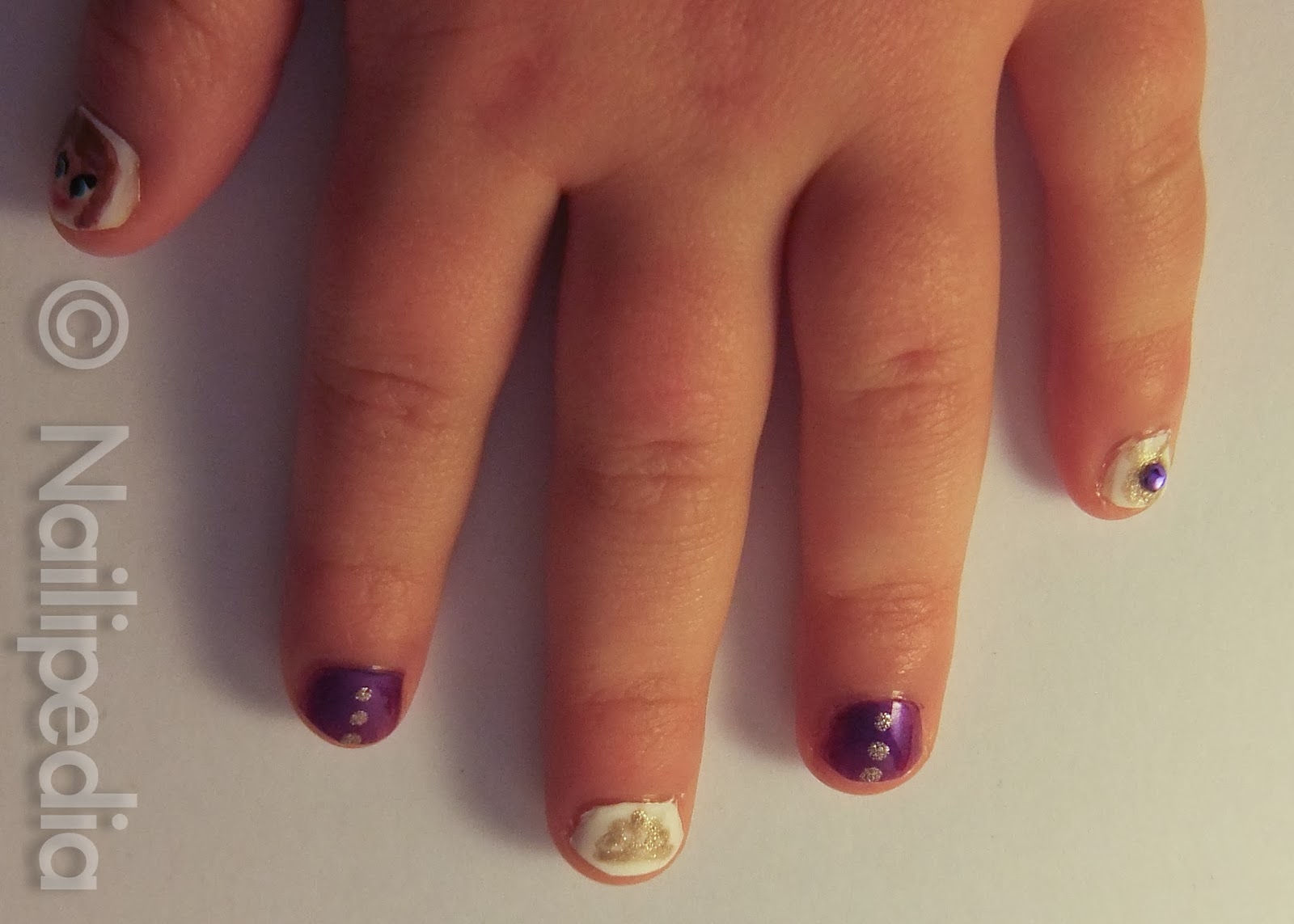 Nailipedia: Mini Mani: Sofia the First Nail Art