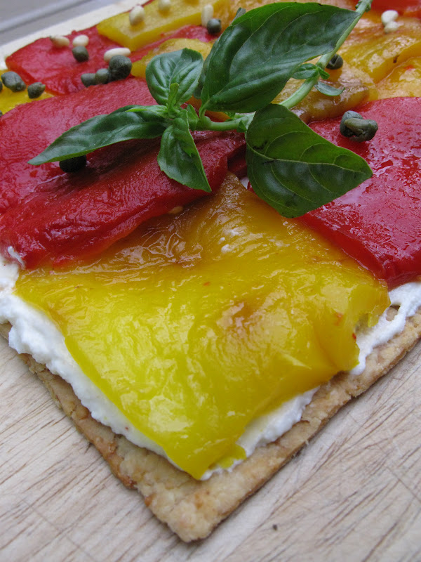 Au gré du marché: Tarte sablée au parmesan et poivrons doux grillés