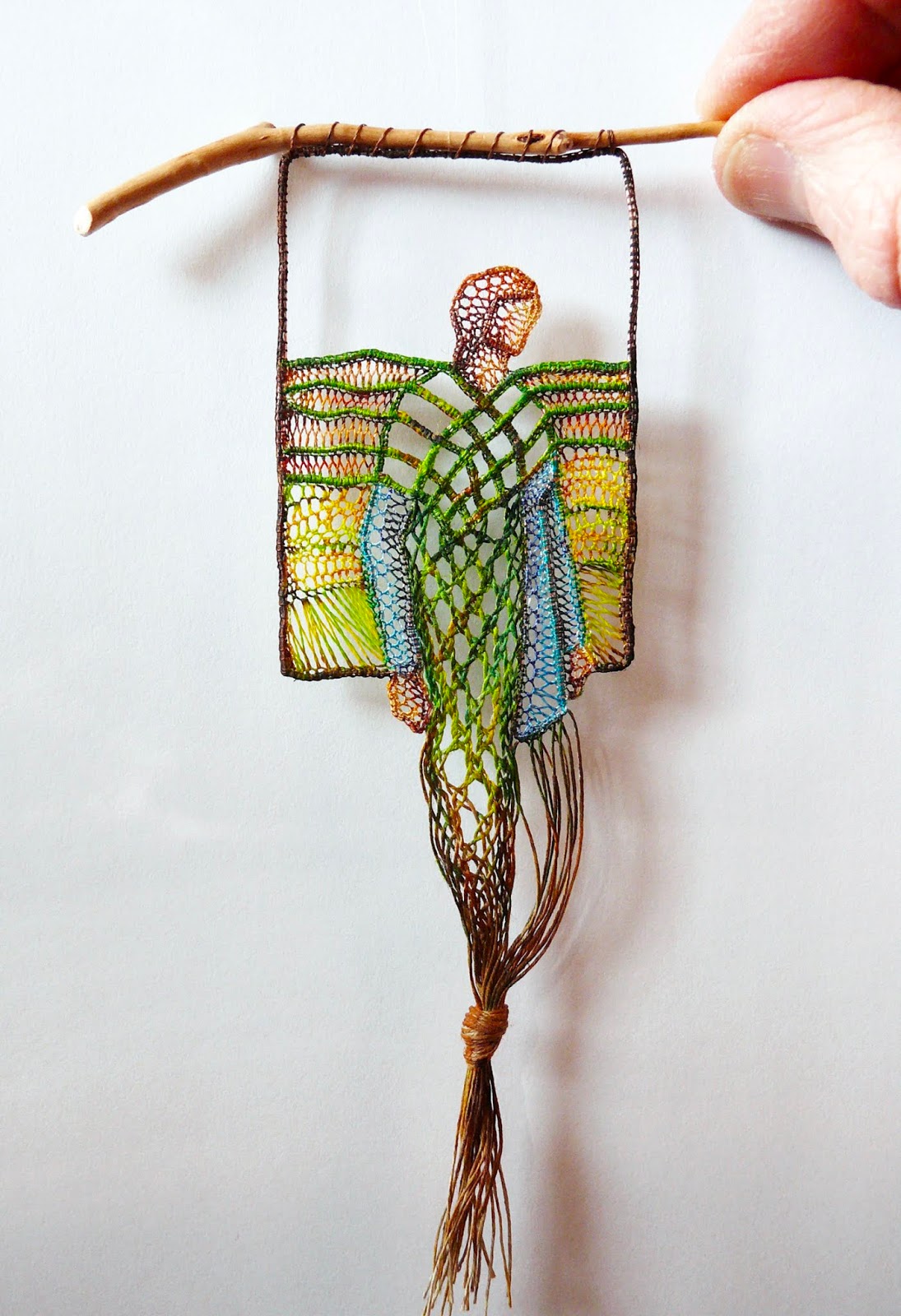 El blog de Dmc: Encajes de la artista húngara Ágnes Herczeg