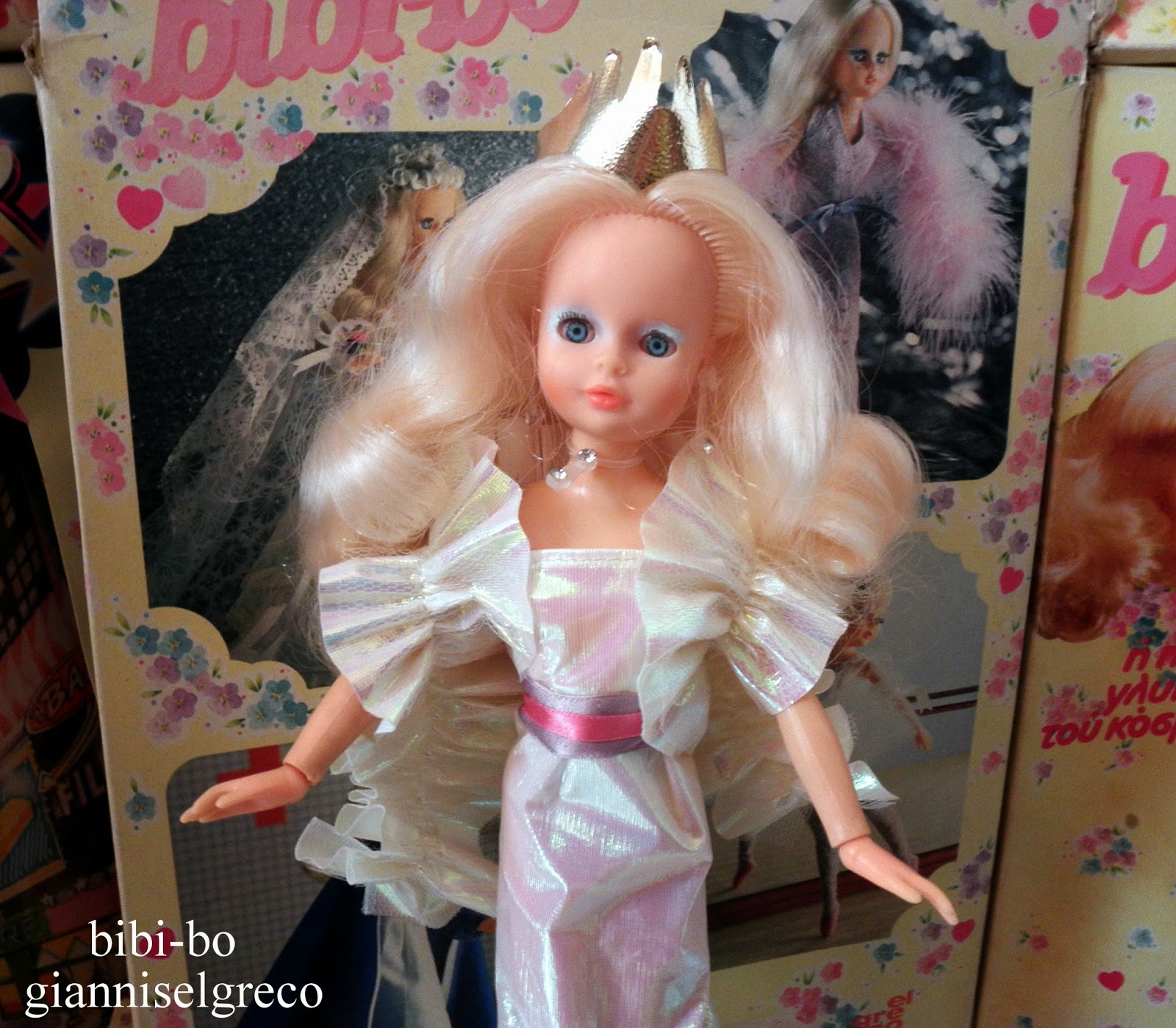 bibi-bo: bibi-bo / Bibi-bo / bibi-bo/ 周笔畅博/ биби-бо / bibi-bo / Bibi-bo ...