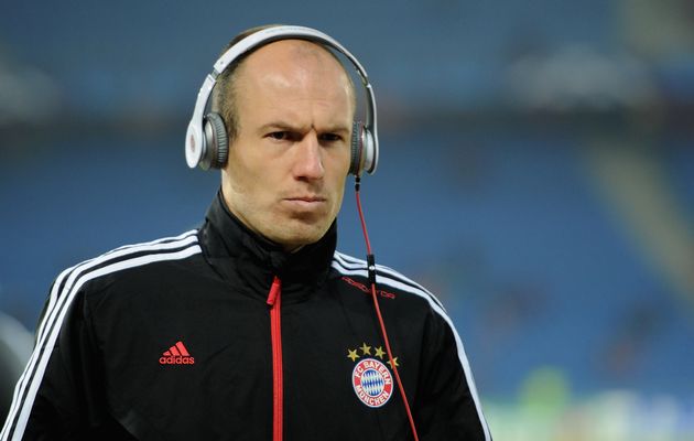 Top Football Players: Arjen Robben Profile and Pictures/Images