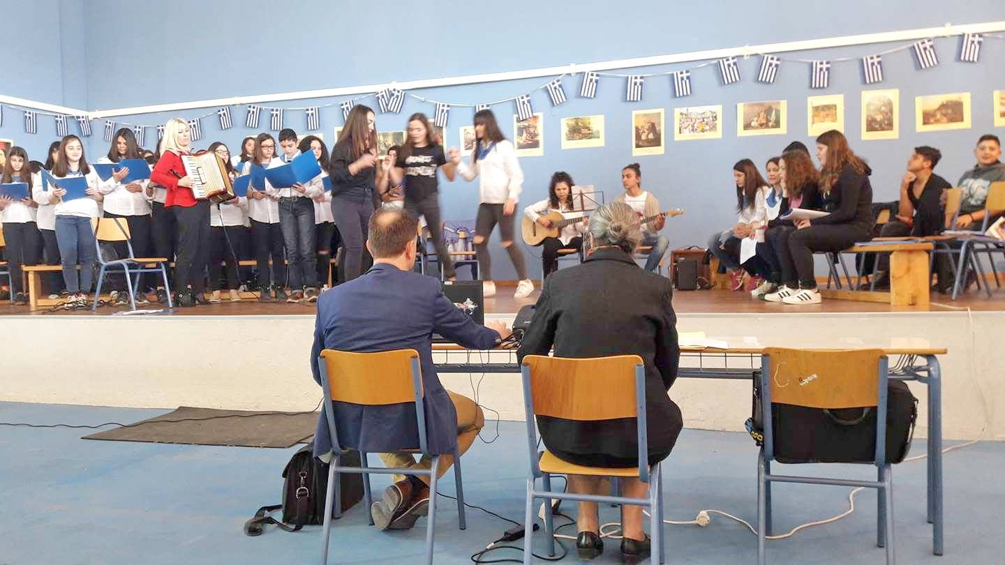 2ο ΓΥΜΝΑΣΙΟ ΕΧΕΔΩΡΟΥ-ΤΟ ΜΠΛΟΓΚ: ΑΠΟ ΤΗΝ ΕΟΡΤΗ ΤΗΣ 25ΗΣ ΜΑΡΤΙΟΥ