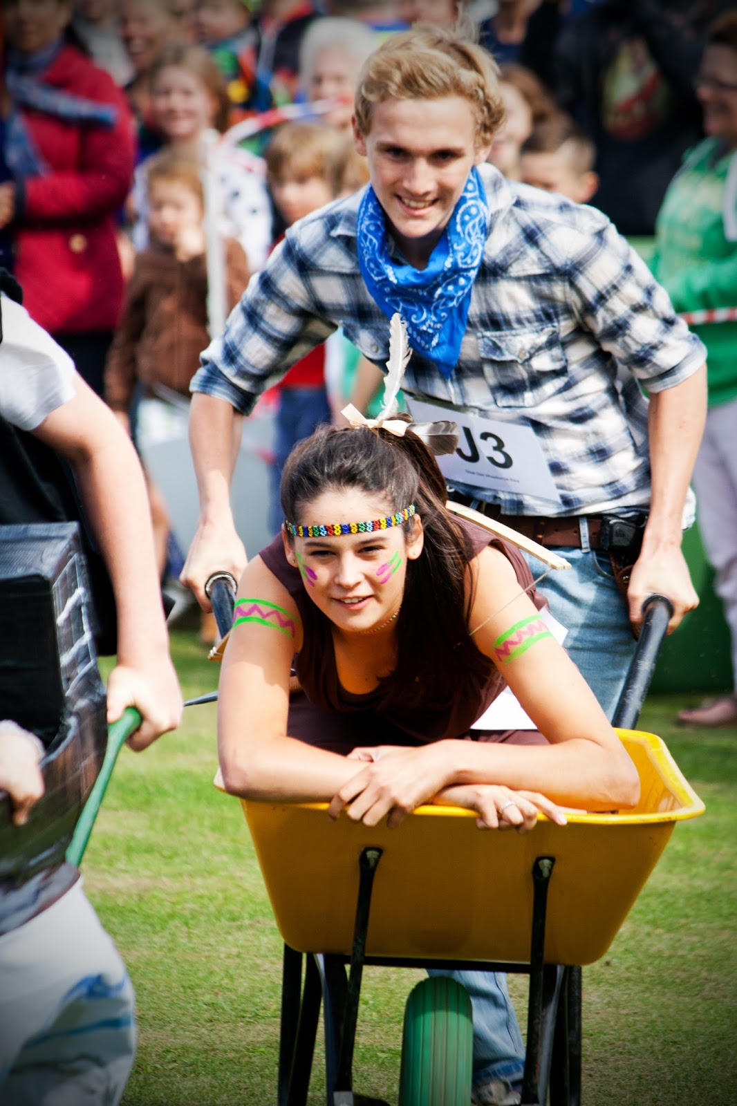 Ruby + Lottie: A Wheelbarrow Race