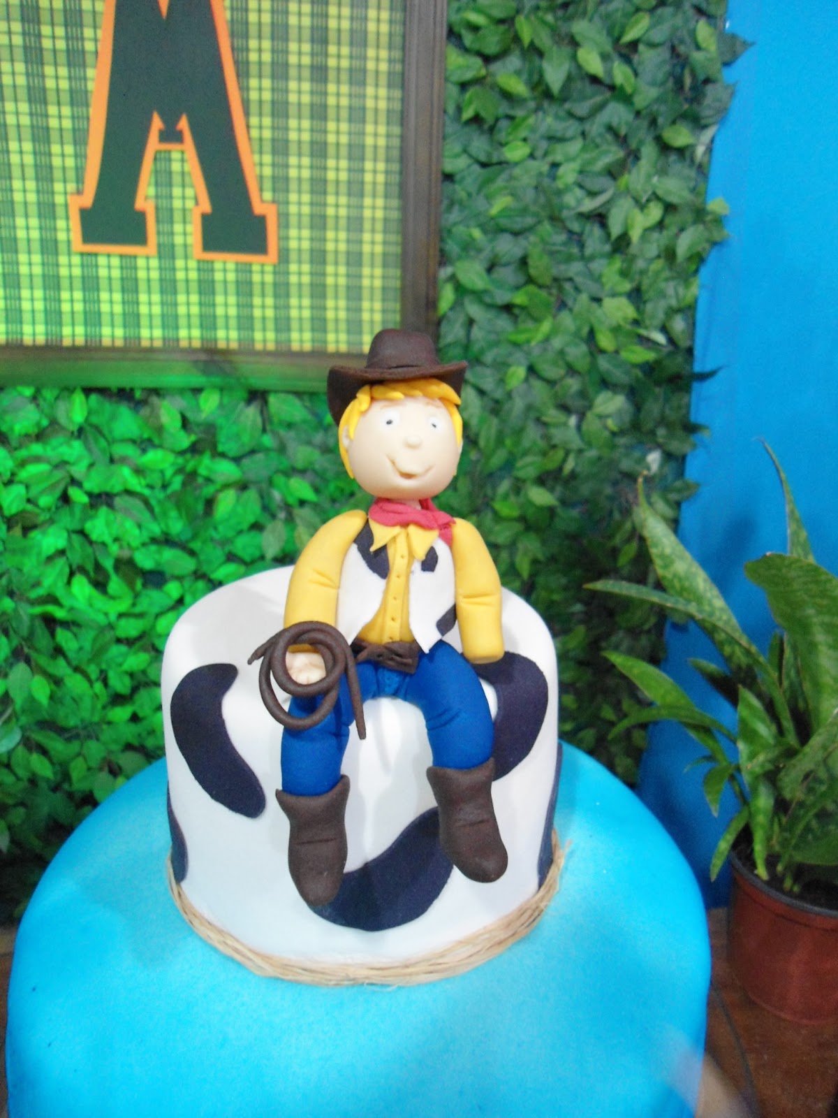 comemore bolos decorados: Bolo cowboy
